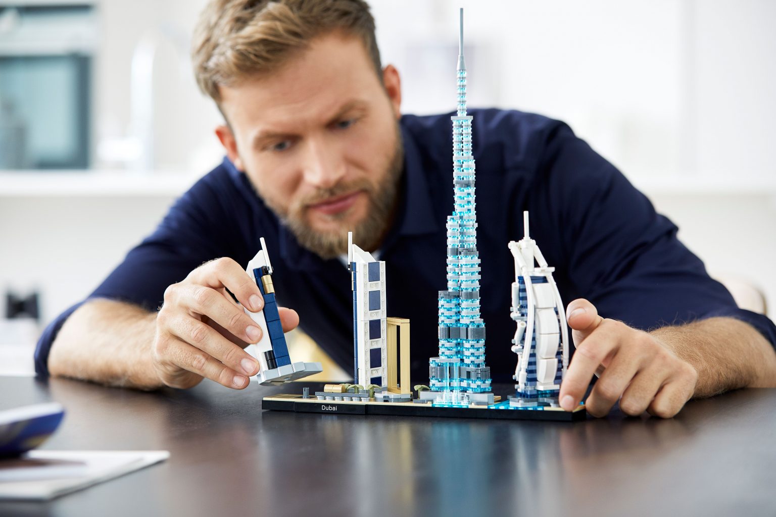 LEGO 21052 Architecture Skyline Dubai